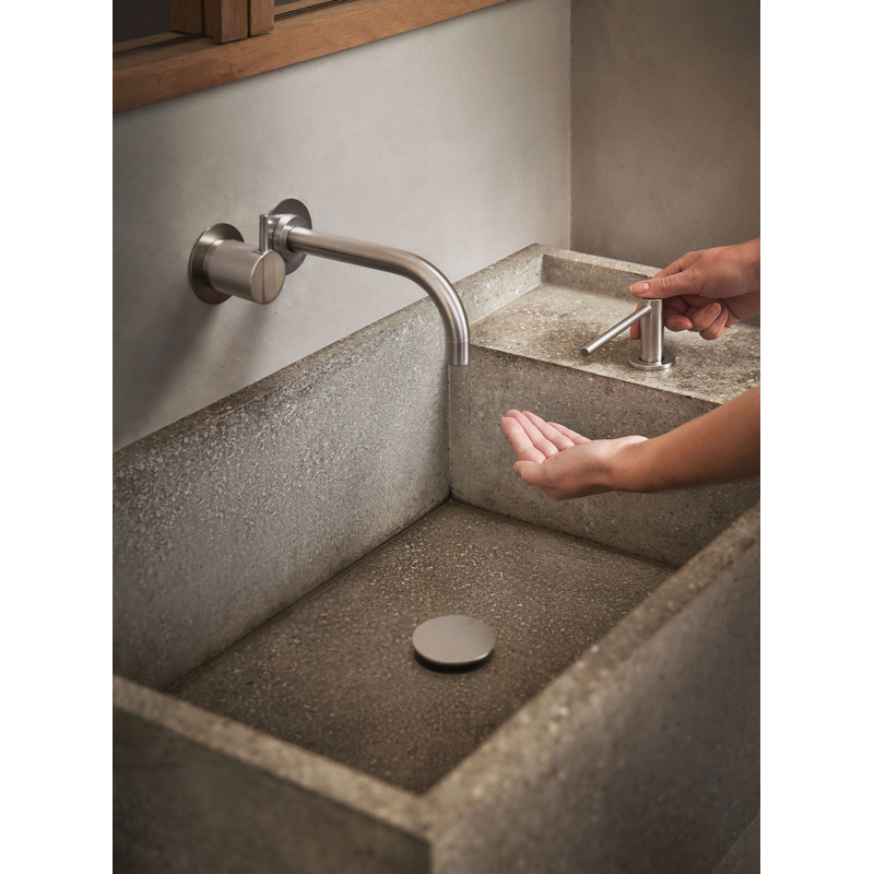 Mezclador monomando empotrado a pared con válvula cerámica en acero inox Vola | Suministros ...